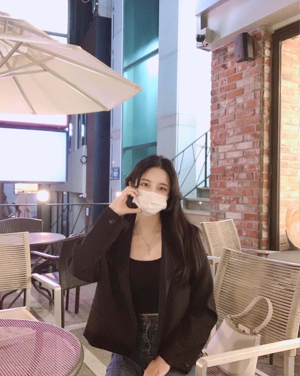 2498 宏達電 - 早安同學 追蹤+🧨 夜盤跌9...｜CMoney 股市爆料同學會