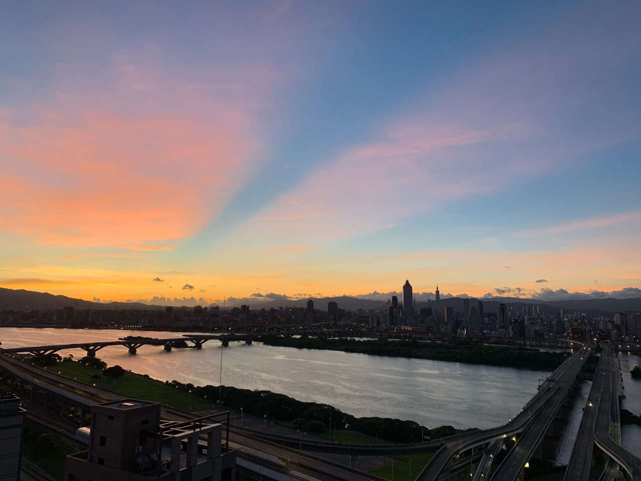 6643 M31 - 在AI之上的超導體 恐是未來可能趨勢｜CMoney 股市爆料同學會